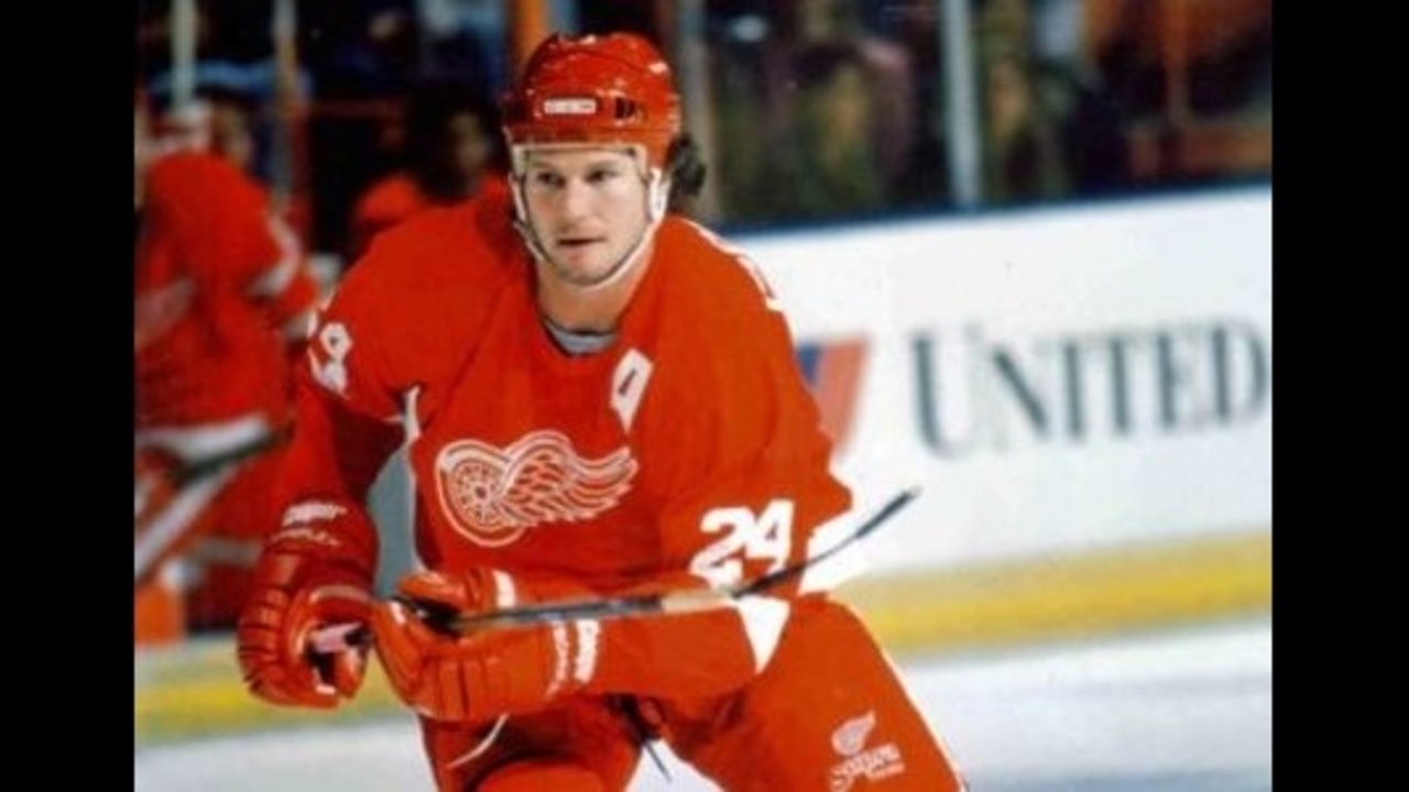 Bob Probert's wife spread his ashes in Joe Louis Arena penalty...