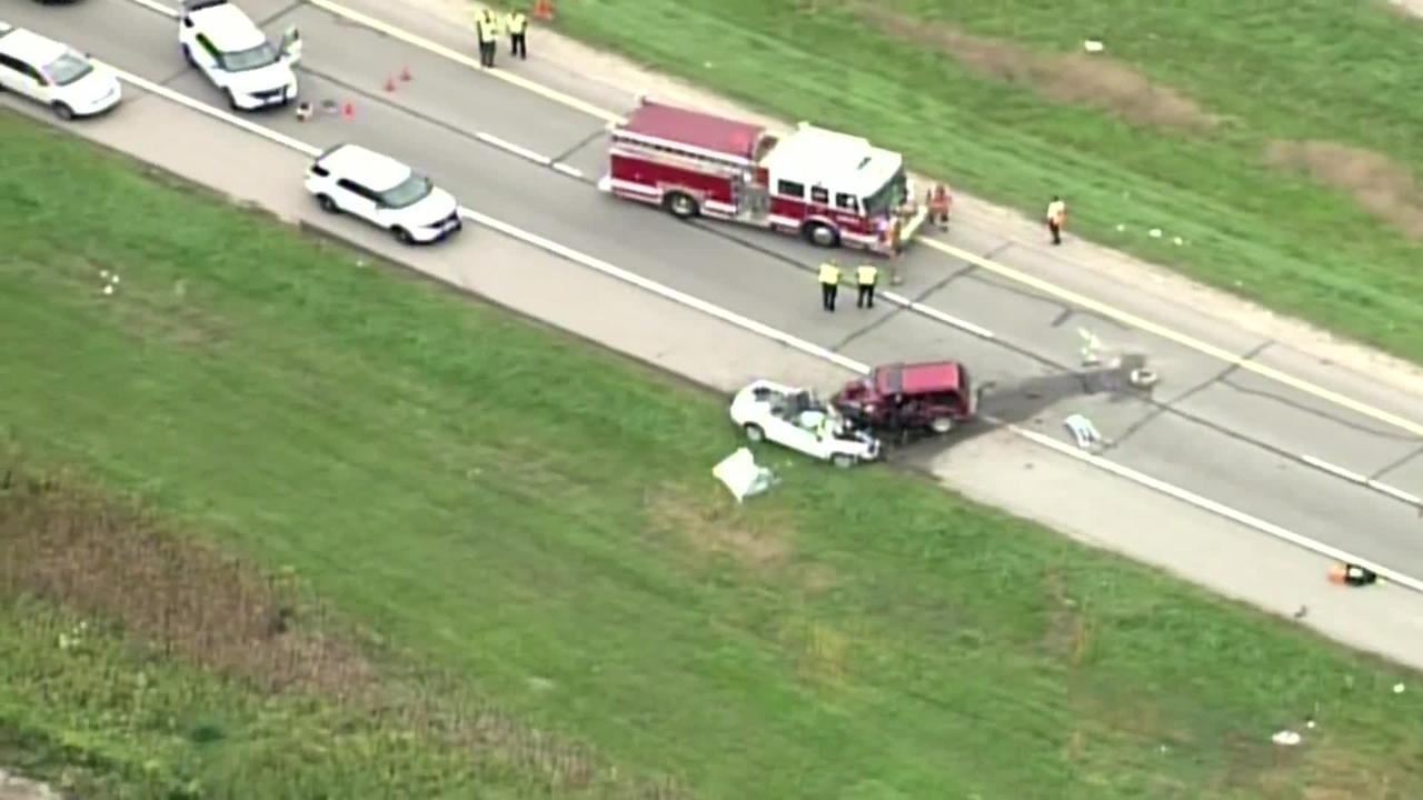 Fatal crash shuts down M-53 in both directions