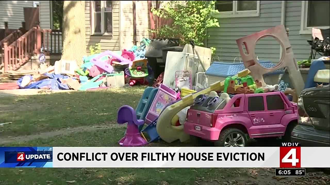 Trash from filthy home on Detroit's west side packed into...